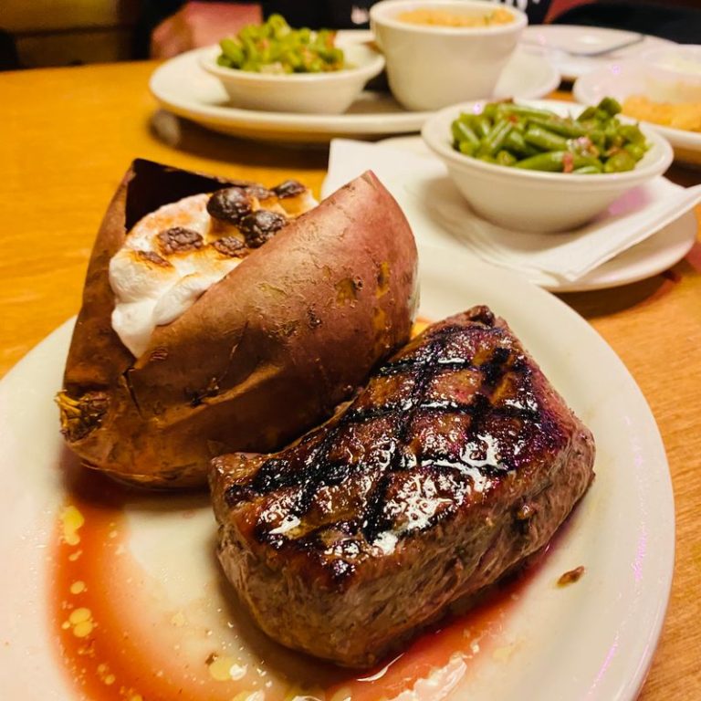 11 Florida Steakhouse Chains Famous For Their Spot-On Ribeye