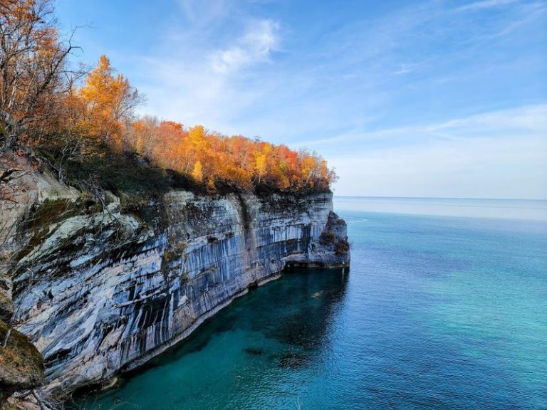 11 Most Breathtaking Hiking Trails In Michigan To Explore In 2026