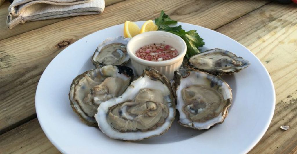 11 Virginia Seafood Shacks That Are Worth Every Mile And Every Bite