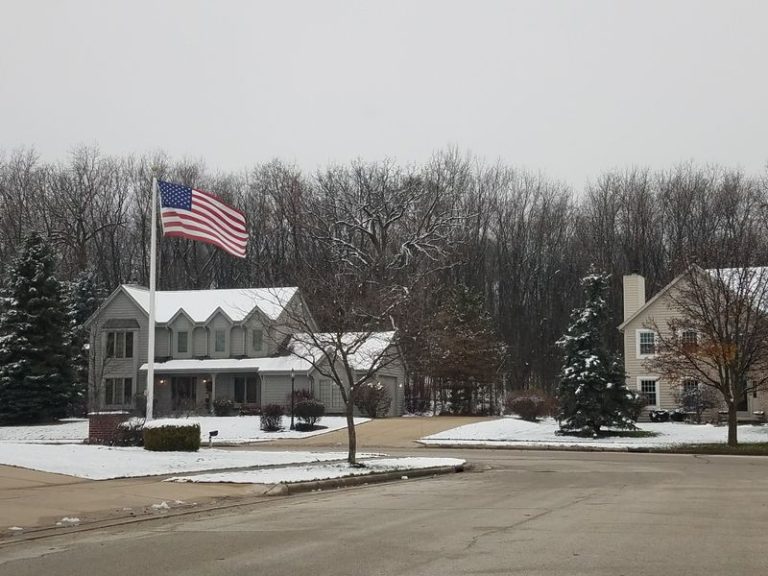 11 Wisconsin Winter Festivals With Comfort Food Worth Bundling Up For