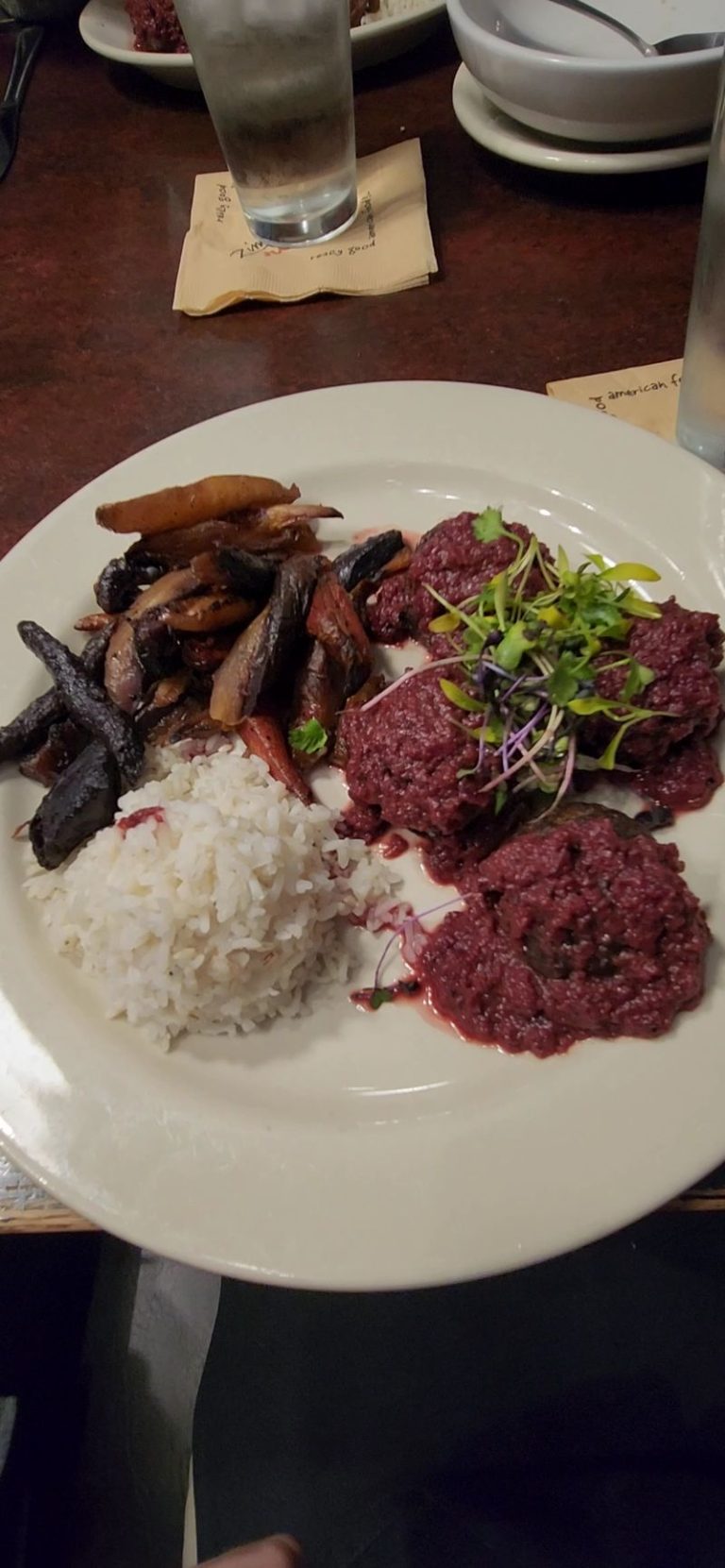 14 Michigan Comfort Food Restaurants That Somehow Peak Monday Through ...