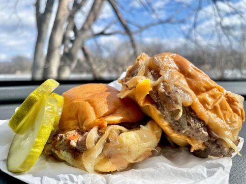 15 Classic New Jersey Burger Joints Serving Double Cheeseburgers That ...