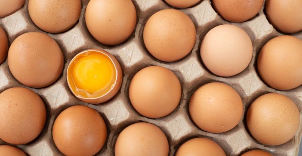 15 Crazy Myths About Eggs That Science Has Completely Debunked