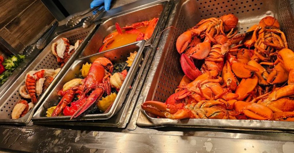 16 Best Seafood Buffets Across The U.S.