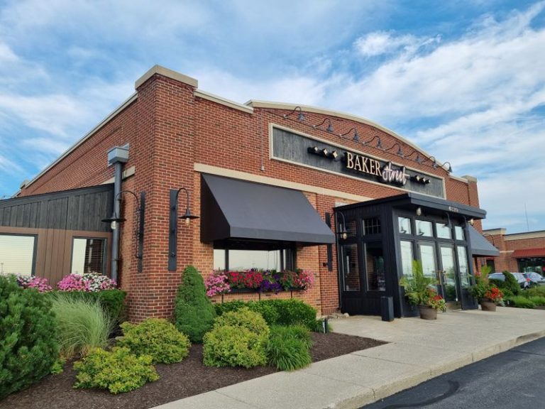 15 Top Outdoor Restaurants In Fort Wayne, Indiana