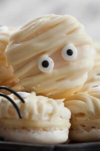 23 Creative Halloween Dessert Ideas - Ever After in the Woods