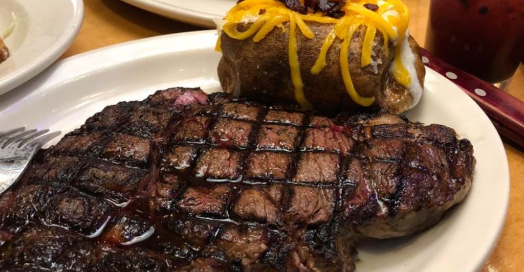4 Indiana Steakhouse Chains To Skip & 4 That Get The Flavor Just Right