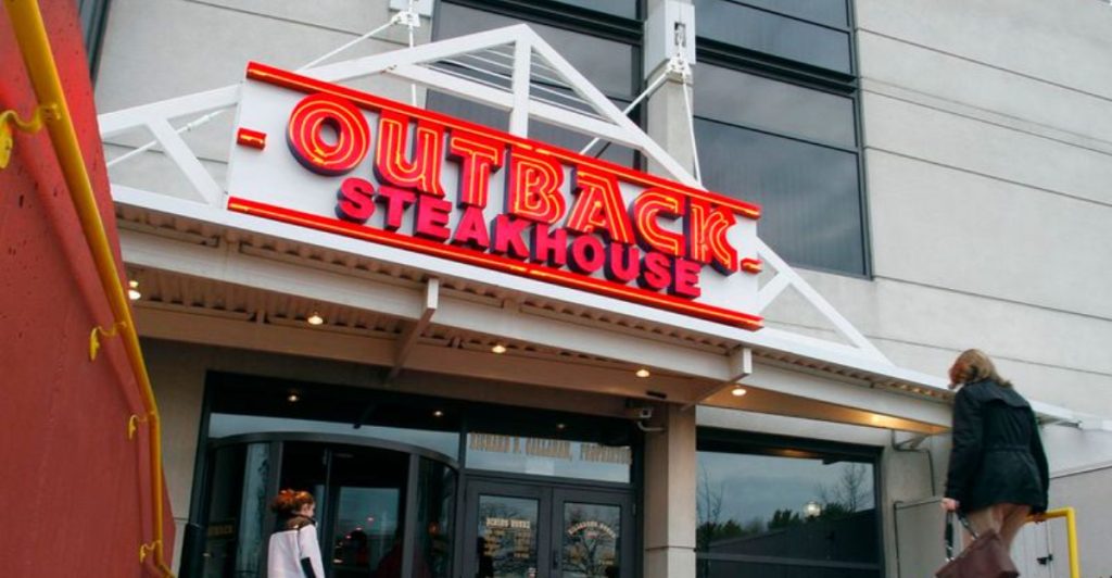 6 Arizona Steakhouse Chains To Skip And 6 That Might Actually Surprise You