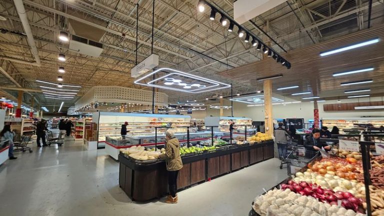 An Enormous International Market In Michigan Promises A World Of Flavor
