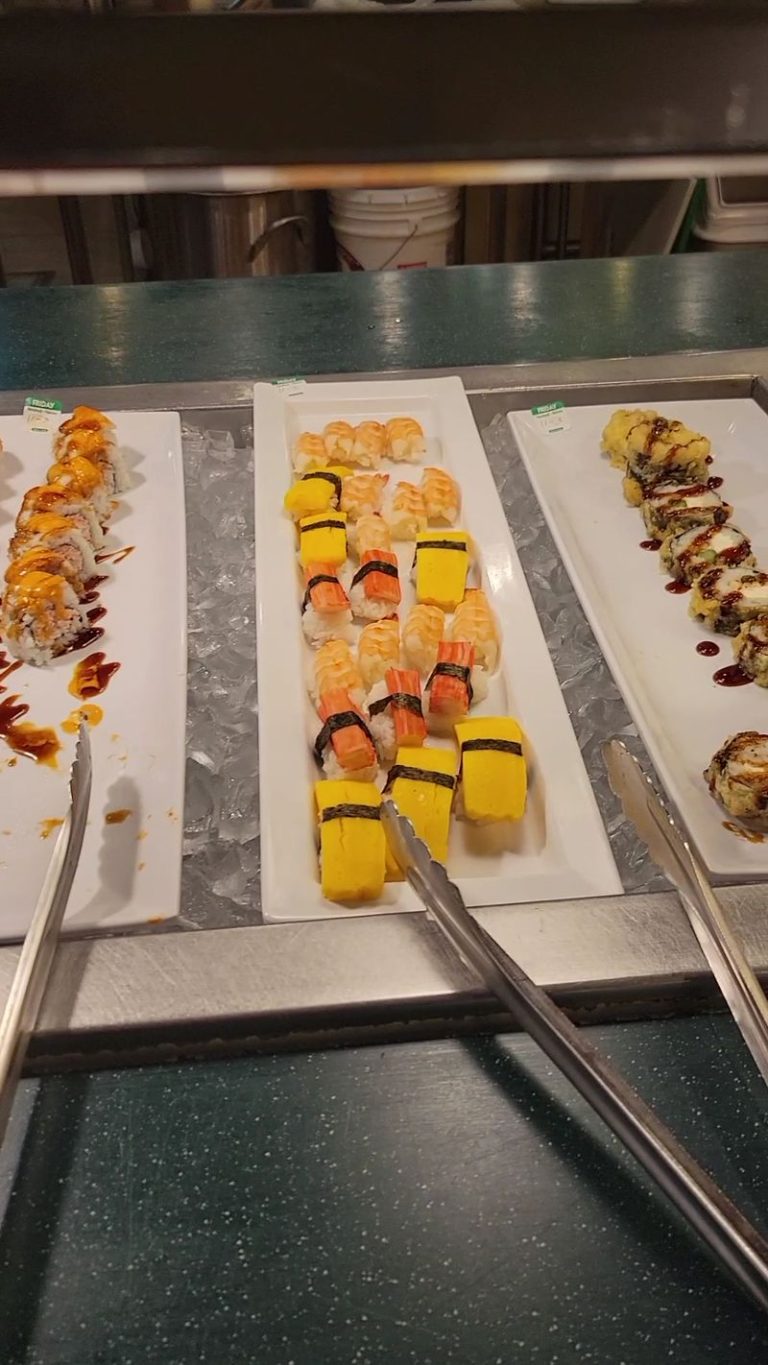 10 Michigan All-You-Can-Eat Buffets That Make For Ideal Winter Getaways
