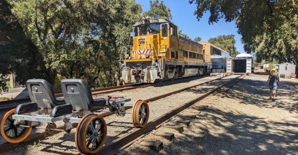 California's Father's Day Train Ride Lets Dad Trade The Usual Gift For ...