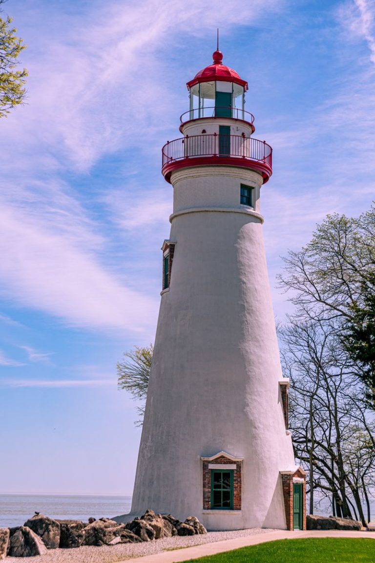 Climbing This Beloved Ohio Lighthouse Leads To One Of Lake Erie's Best ...