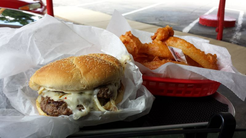 These Michigan Drive-In Burger Spots Serve Double Cheeseburgers The Way ...
