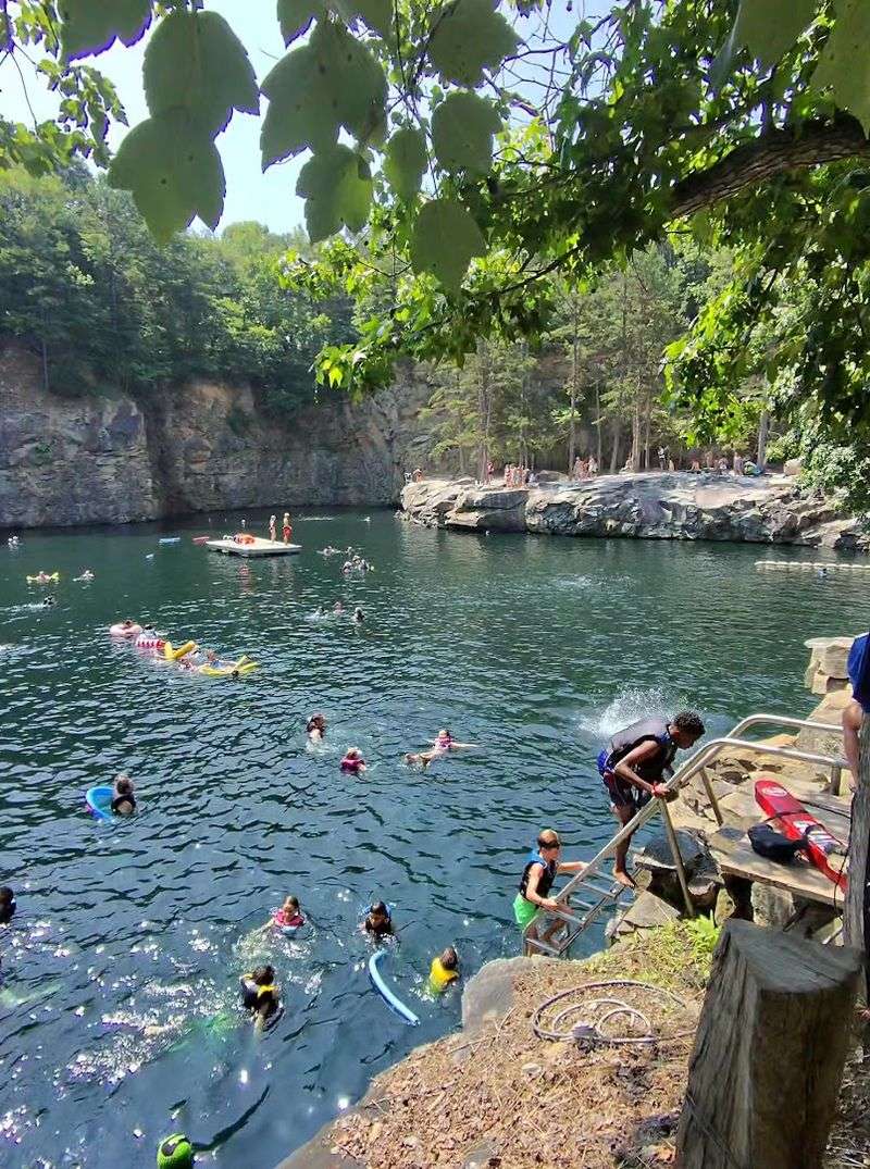 This North Carolina Farm Hides A Stunning Crystal-Clear Quarry Swimming ...