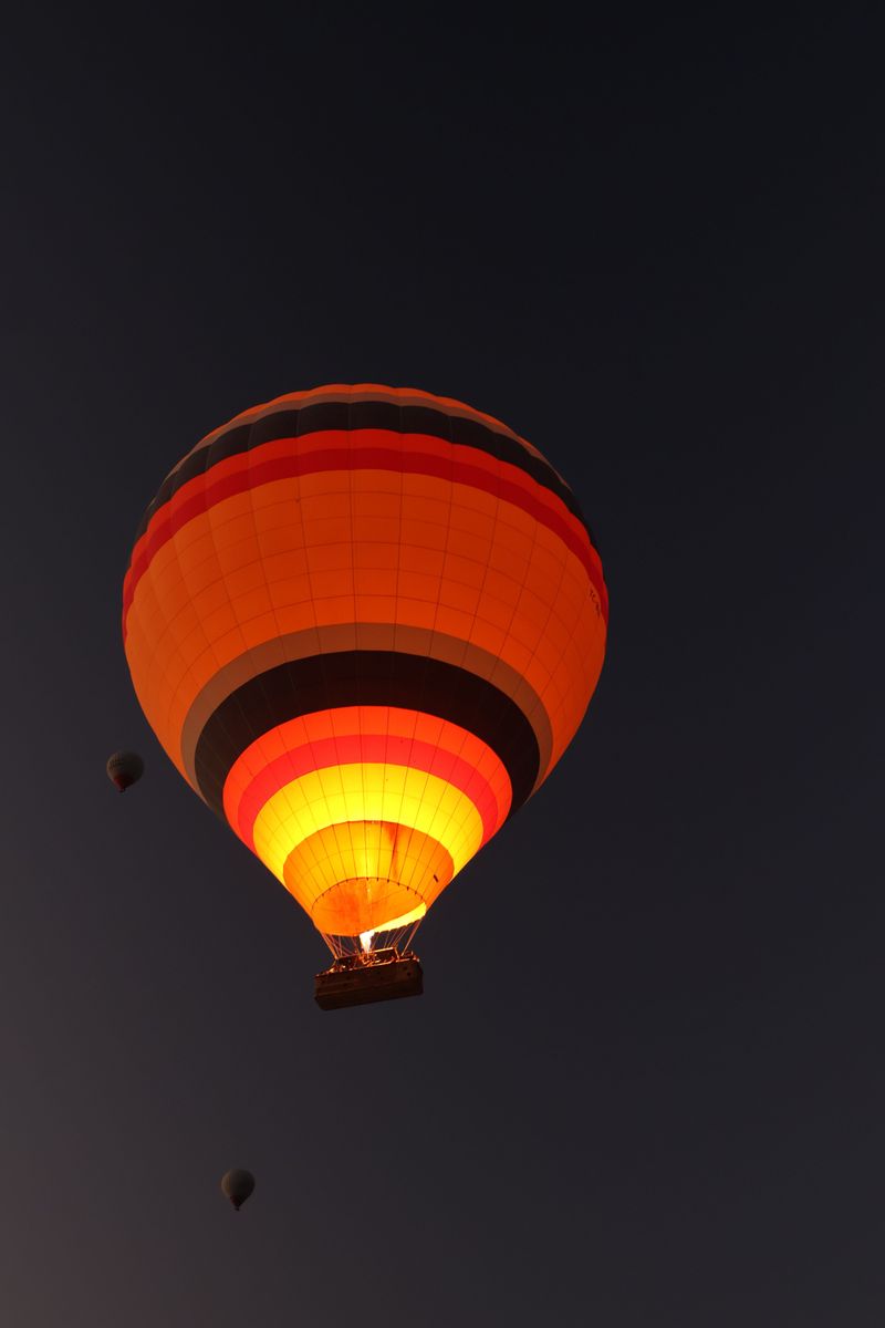 This Michigan Balloon Festival And Air Show Fills The Sky With Color ...