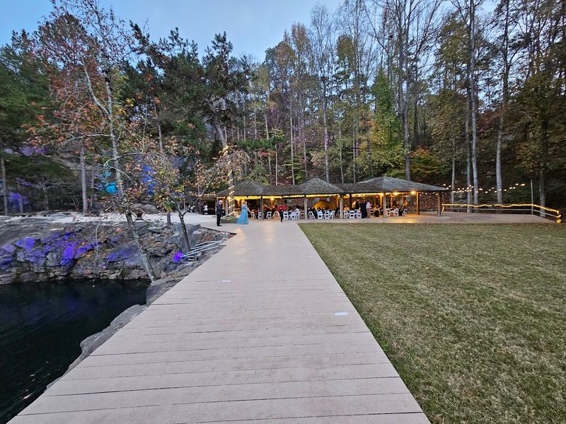 This North Carolina Farm Hides A Stunning Crystal-Clear Quarry Swimming ...