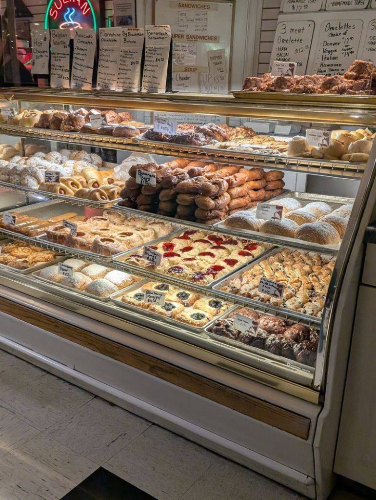 Florida’s Most Famous Cinnamon Roll Is So Legendary, People Make ...