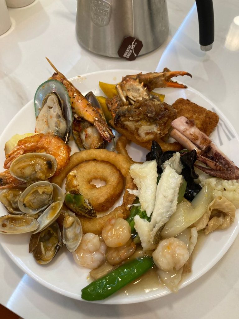 Florida's Top Seafood Buffet Is Hidden Inside An Unassuming Restaurant