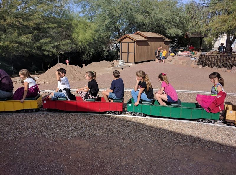This Unassuming Arizona Museum Reveals A Miniature World Of Whirring ...