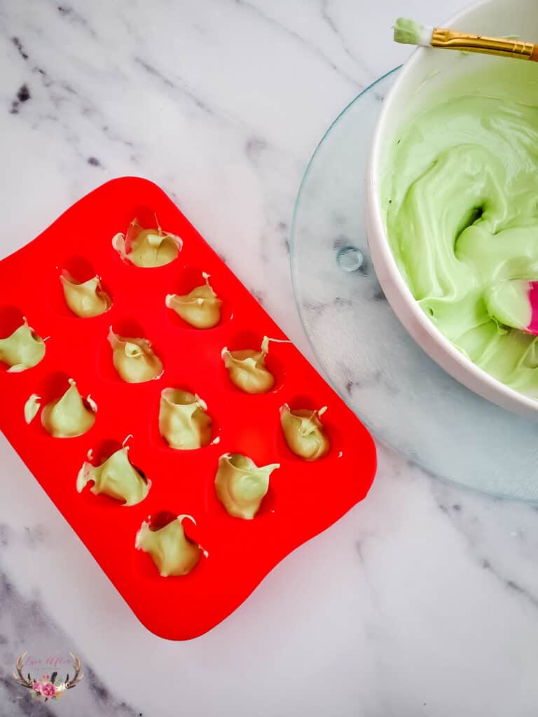 Grinch Candy Recipe for Christmas - Ever After in the Woods