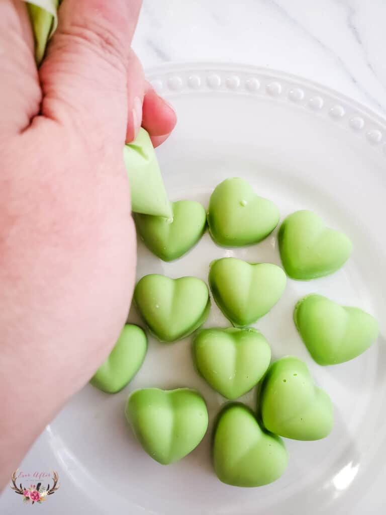 Grinch Candy Recipe for Christmas - Ever After in the Woods