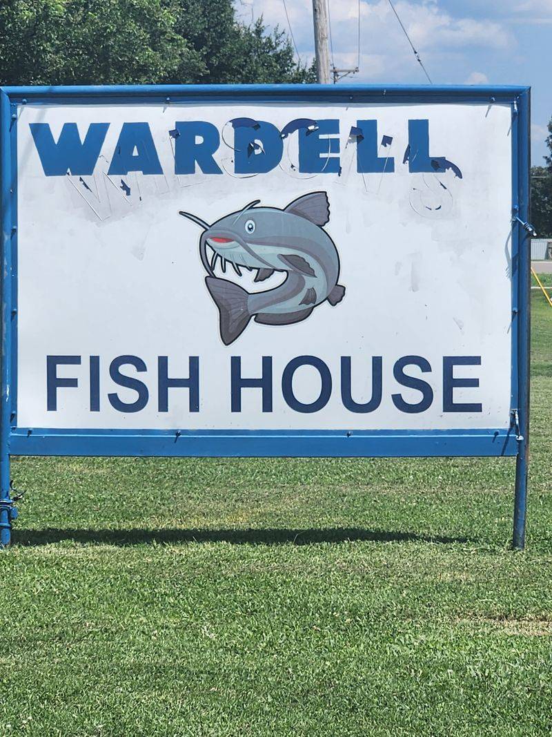 13 Missouri Fried Catfish Spots That Locals Say Are Worth Every Bite