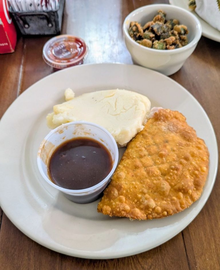 Inside The Louisiana Meat And Three Where The Recipes Haven’t Changed ...