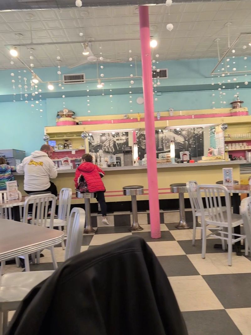 12 Local New Jersey Diners Serving Food Worth The Wait