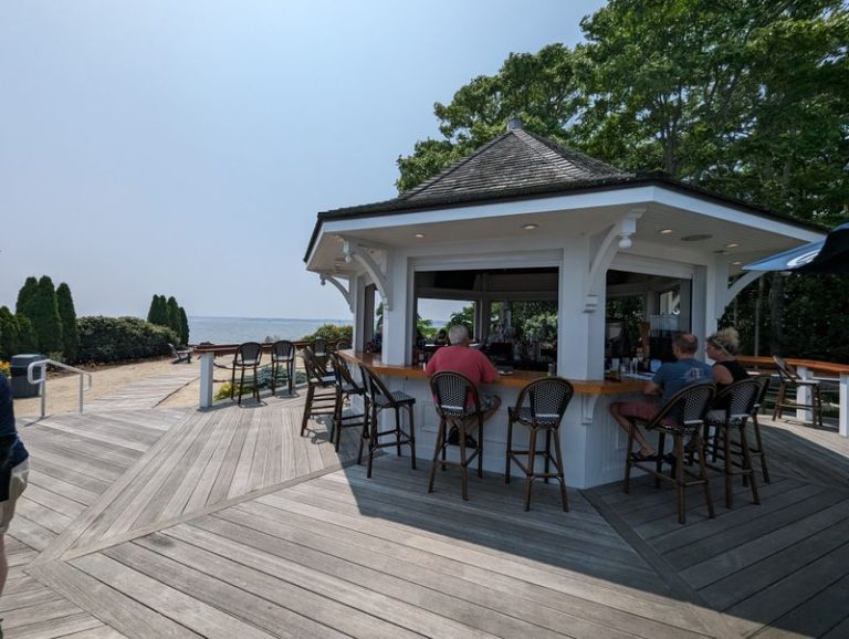 Locals Say The Best Bayfront Stuffies In Rhode Island Come From This Shack