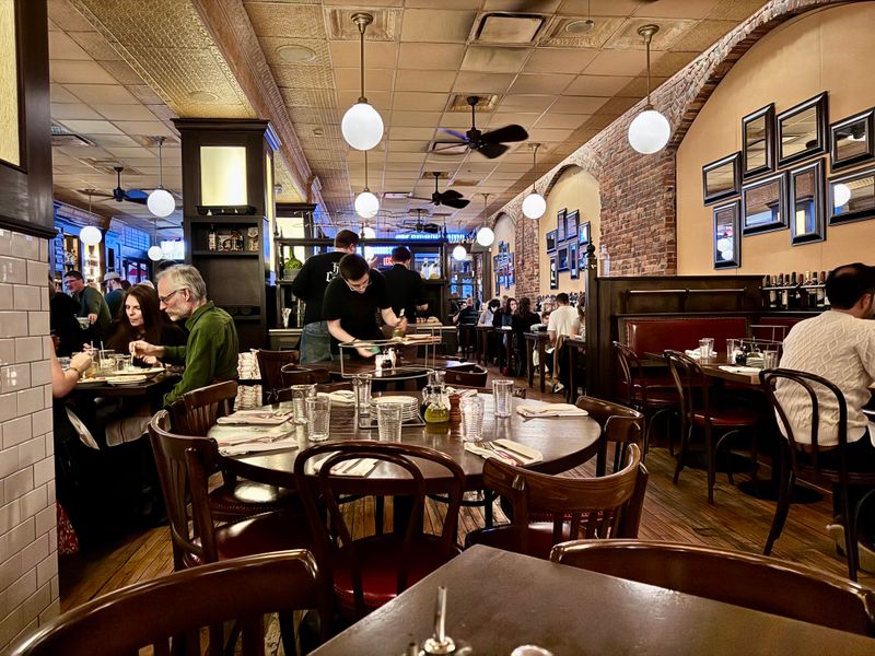 14 Ohio Italian Restaurants Where You Can Walk In But Arriving Early ...