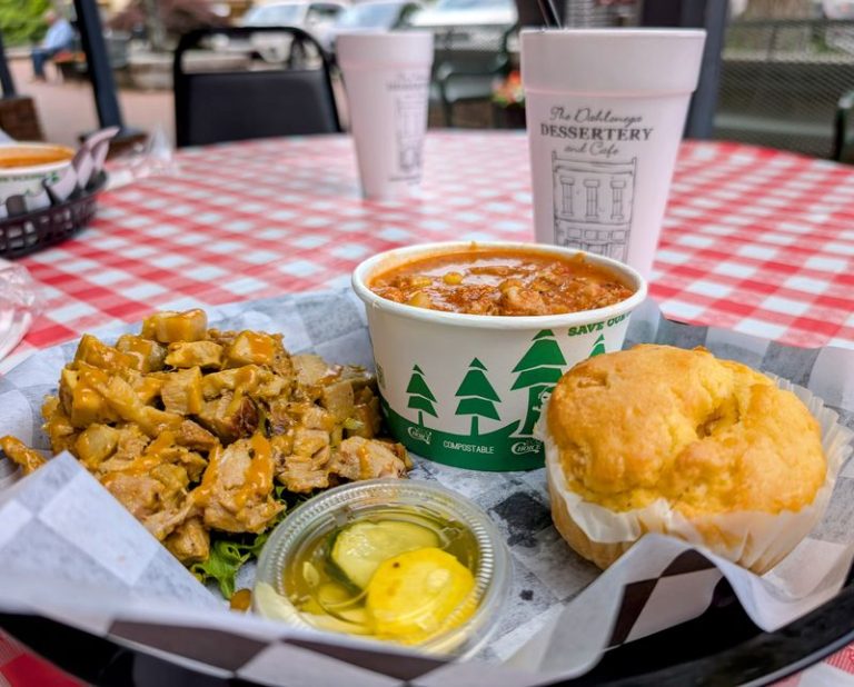 13 Georgia Winter Festivals Locals Attend Just For The Eats