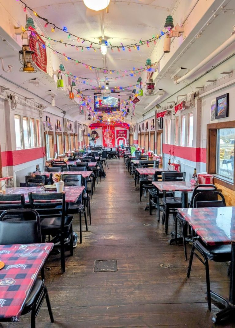 Ohio Train-Themed Diner Serves Burgers That Are A Midwest Sensation