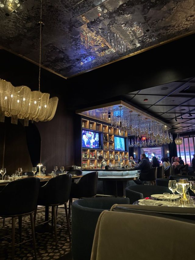 This Historic Philadelphia, Pennsylvania Restaurant Is The Go-To Spot ...