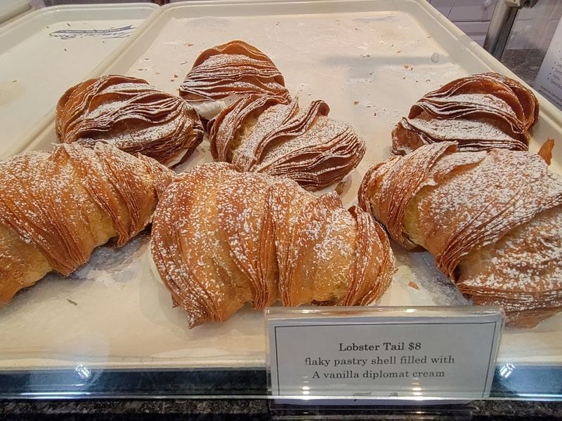 This Pennsylvania Bakery In Pennsylvania Has Been Crafting Traditional ...
