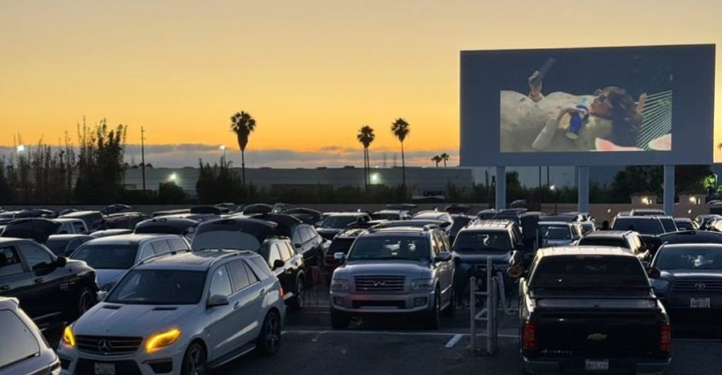 The California Drive-In Theater That Brings The Golden Age Of Movies ...