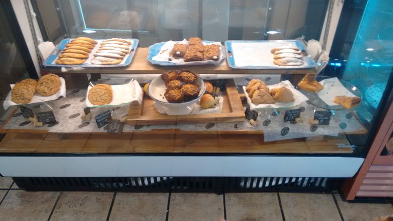 This Alabama Peach Farm Market Turns A Hot Highway Drive Into A Cobbler ...