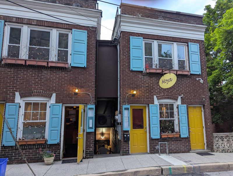 13 Pennsylvania Restaurants In Small Towns That Steal Hearts Instantly