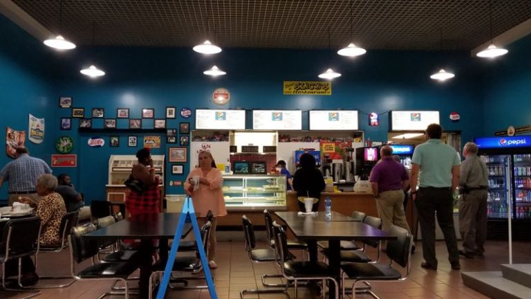 These 14 Arkansas Sandwich Shops Stay Full Every Day Without Any ...