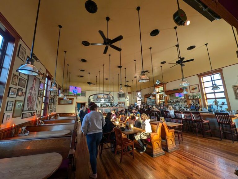 This 1840s Church In Michigan Is Now A Restaurant That Still Looks Like ...