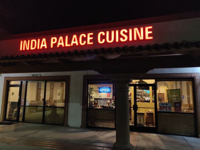 This All-You-Can-Eat Buffet In Phoenix, Arizona Is So Good People Drive ...