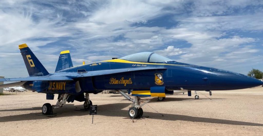 This Arizona Air And Space Museum Turns Fighter Jets Into A Full-Day ...