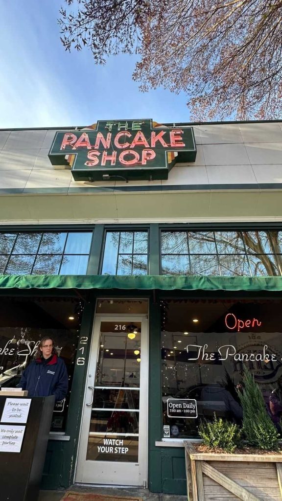 This Arkansas Breakfast Spot Is So Beloved, Regulars Swear It's The ...