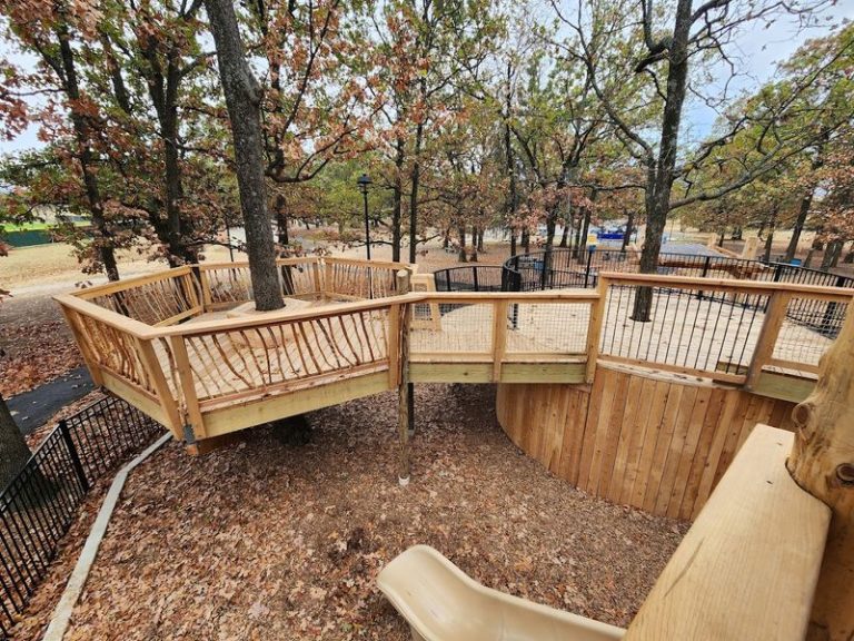 This Arkansas Nature Playground Features Treehouses, Trails, And ...