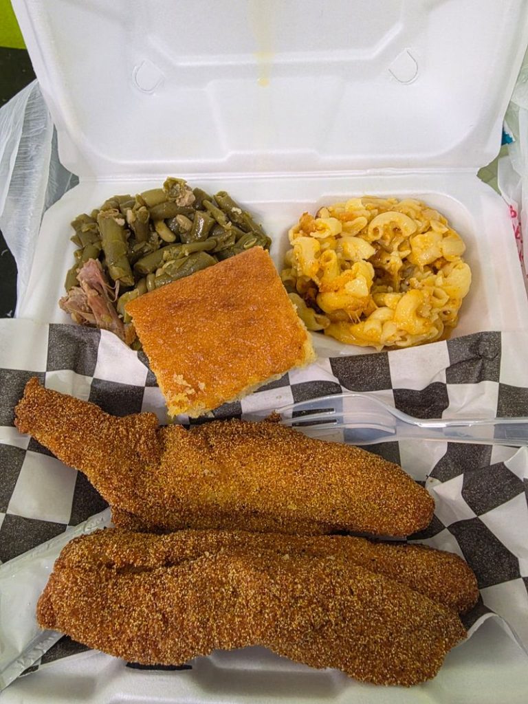 This California Soul Food Restaurant Is So Good, Locals Try To Keep It ...