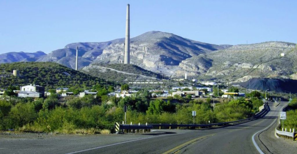 This Calm Arizona Town Where Mountains Meet River Feels Like Stepping ...