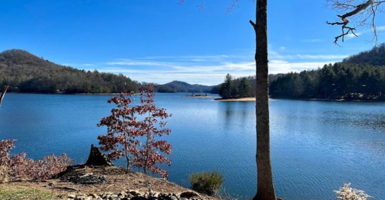 This Clear Mountain Lake In North Carolina Offers A Quiet Escape ...