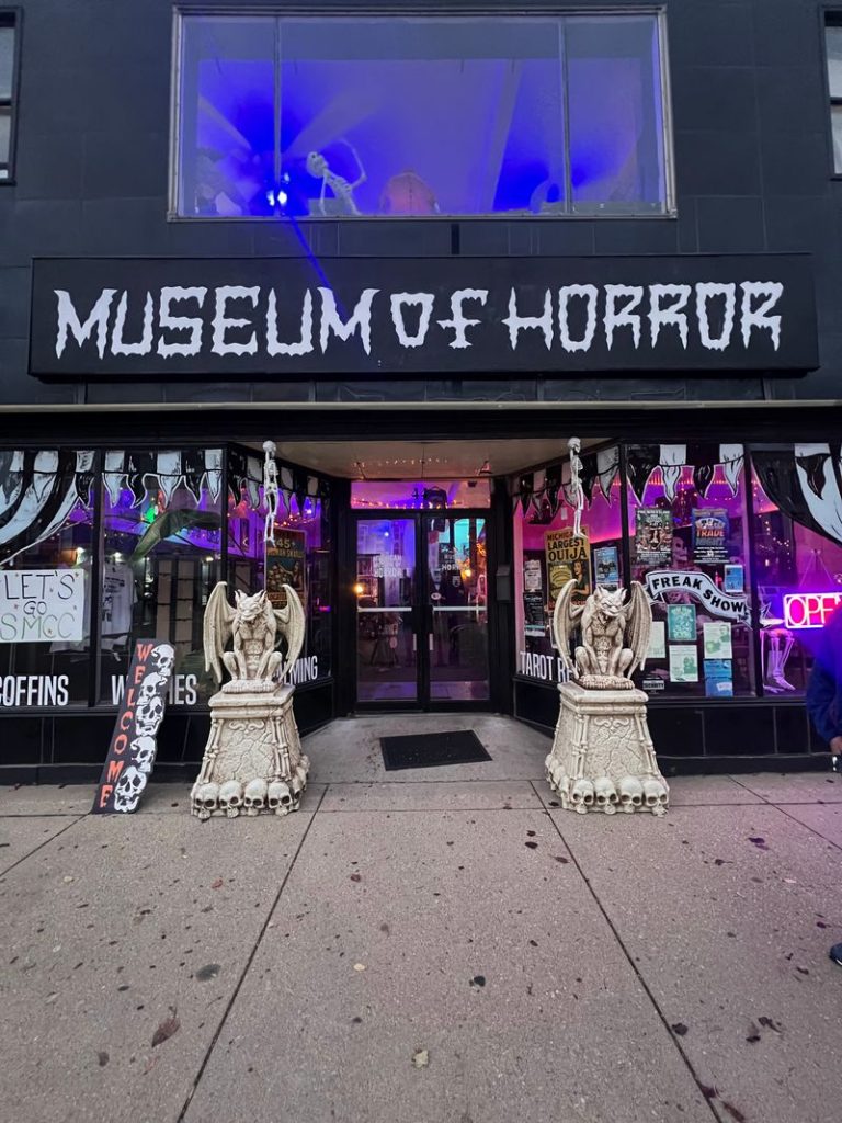 This Fascinatingly Weird Museum In Michigan Feels Like A Dream For ...