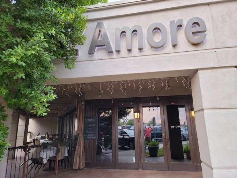 This Hidden Arizona Italian Restaurant Serves Classic Dishes Locals Say ...