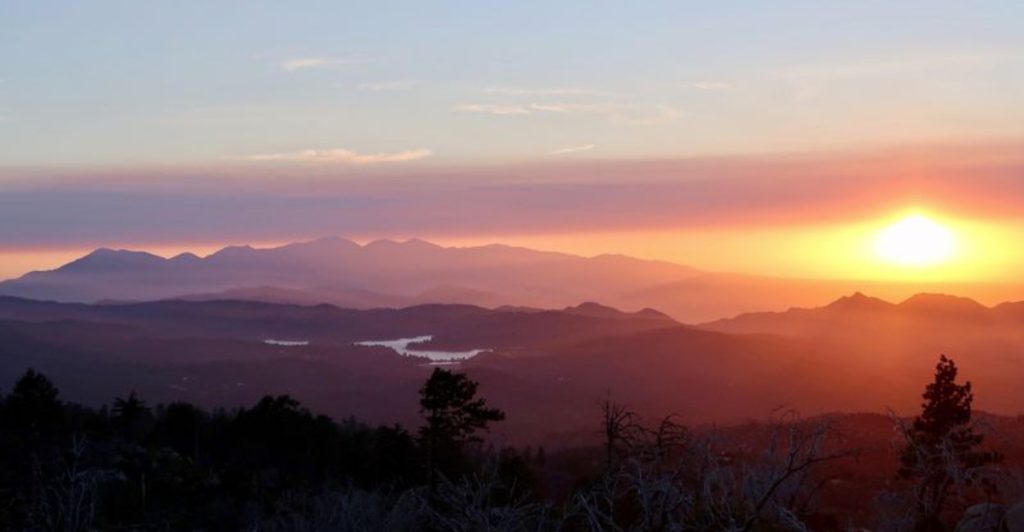 This Hidden California Mountain Town Is So Underrated, Even Most Locals ...