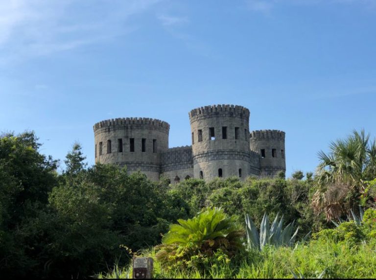 This Hidden Florida Castle Near St. Augustine Feels Like A Lost ...